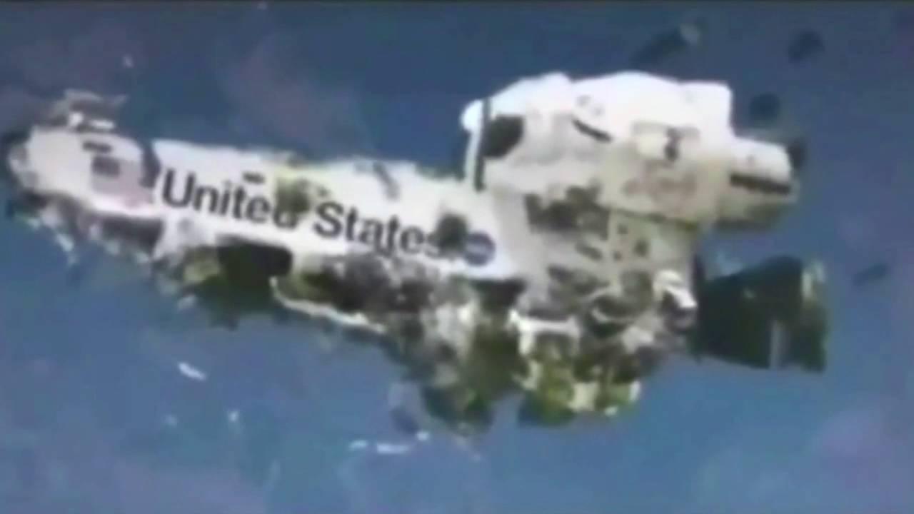 ufo attacked nasa spaceship - YouTube