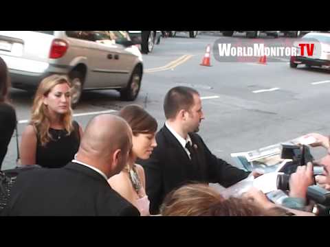 Jessica Biel dressed to kill arrives at Total Recall LA Film Premiere