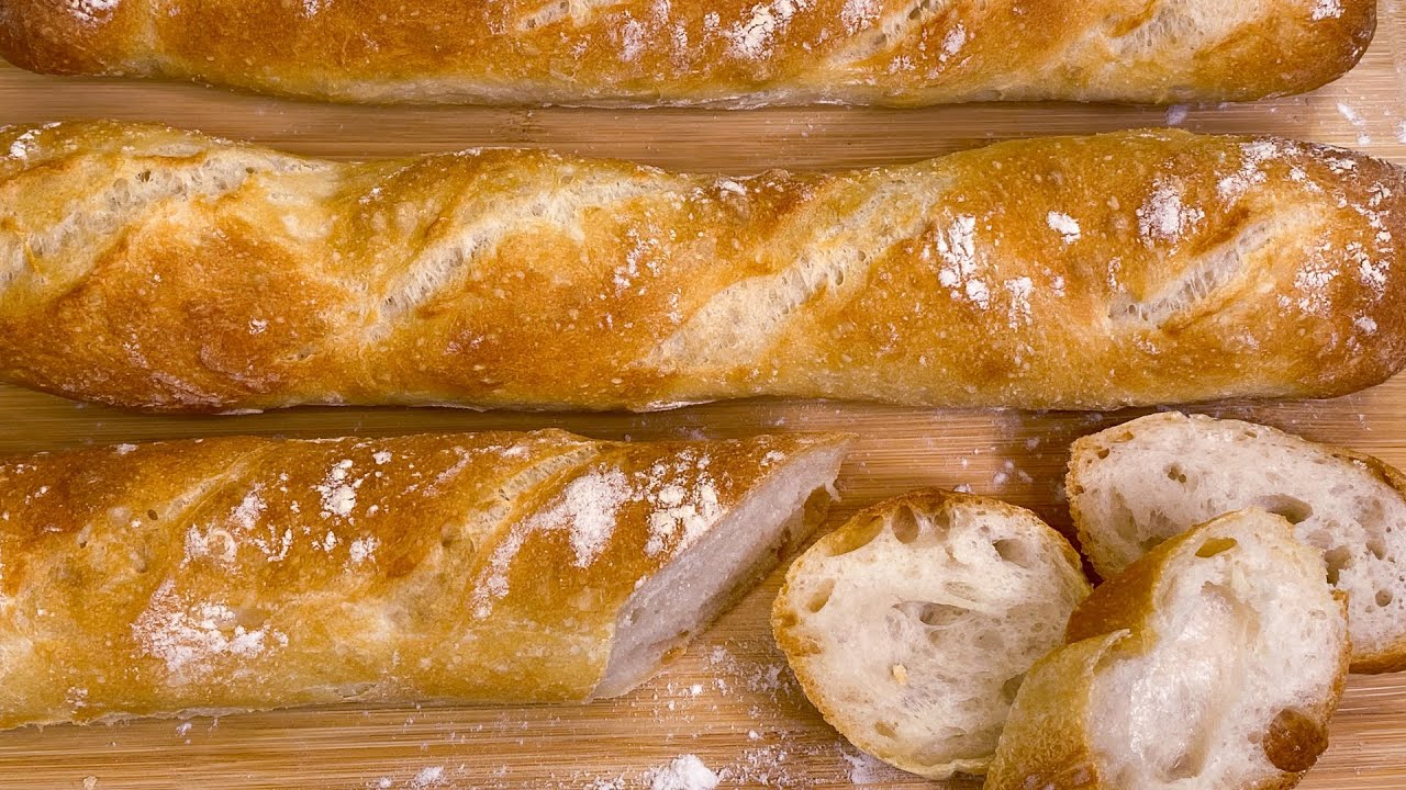 French Baguette/Bagheta Frantuzeasca - YouTube