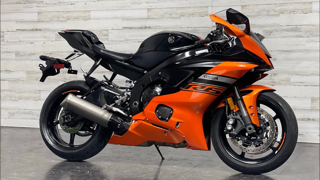 2020 Yamaha R6 walk around - YouTube