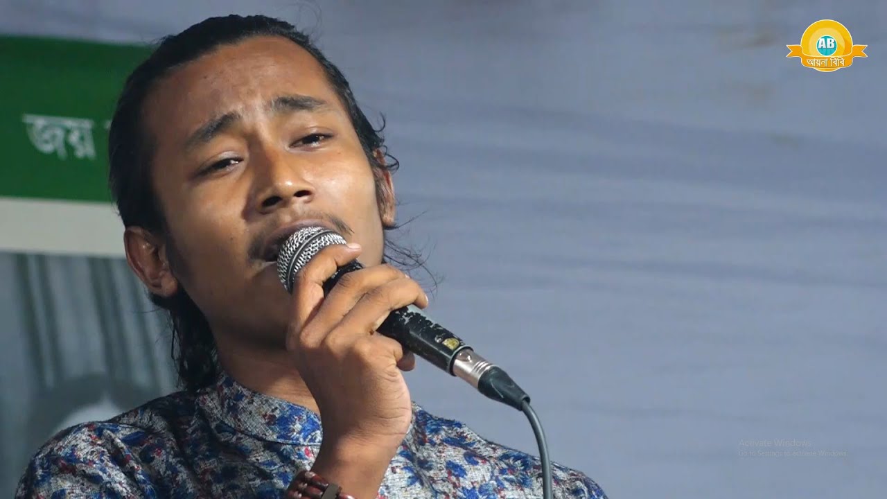 কুড়িগ্রাম এর ভাইরাল শিল্পি সুমন রায়, নিজের লেখা মায়ের গানে কাদালেন ...