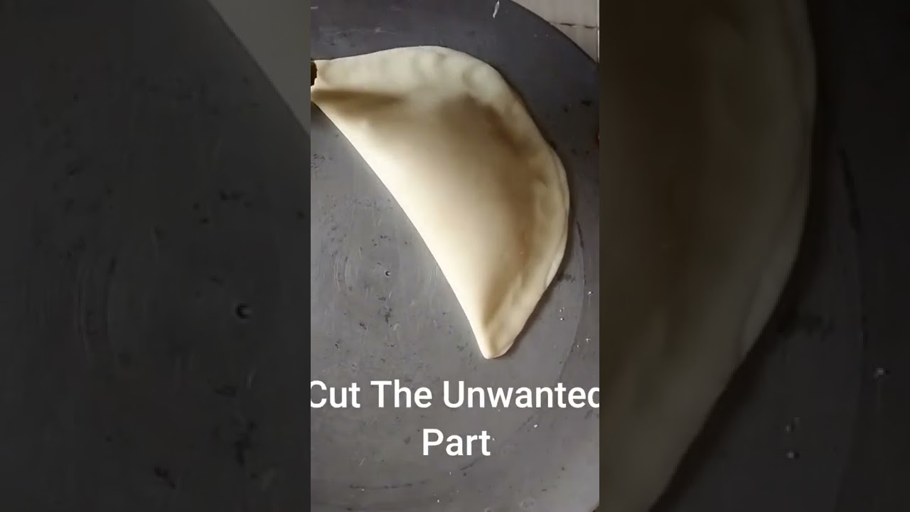 How To Make Karanji/Gujiya with spoon #shorts #diwalispecial - YouTube