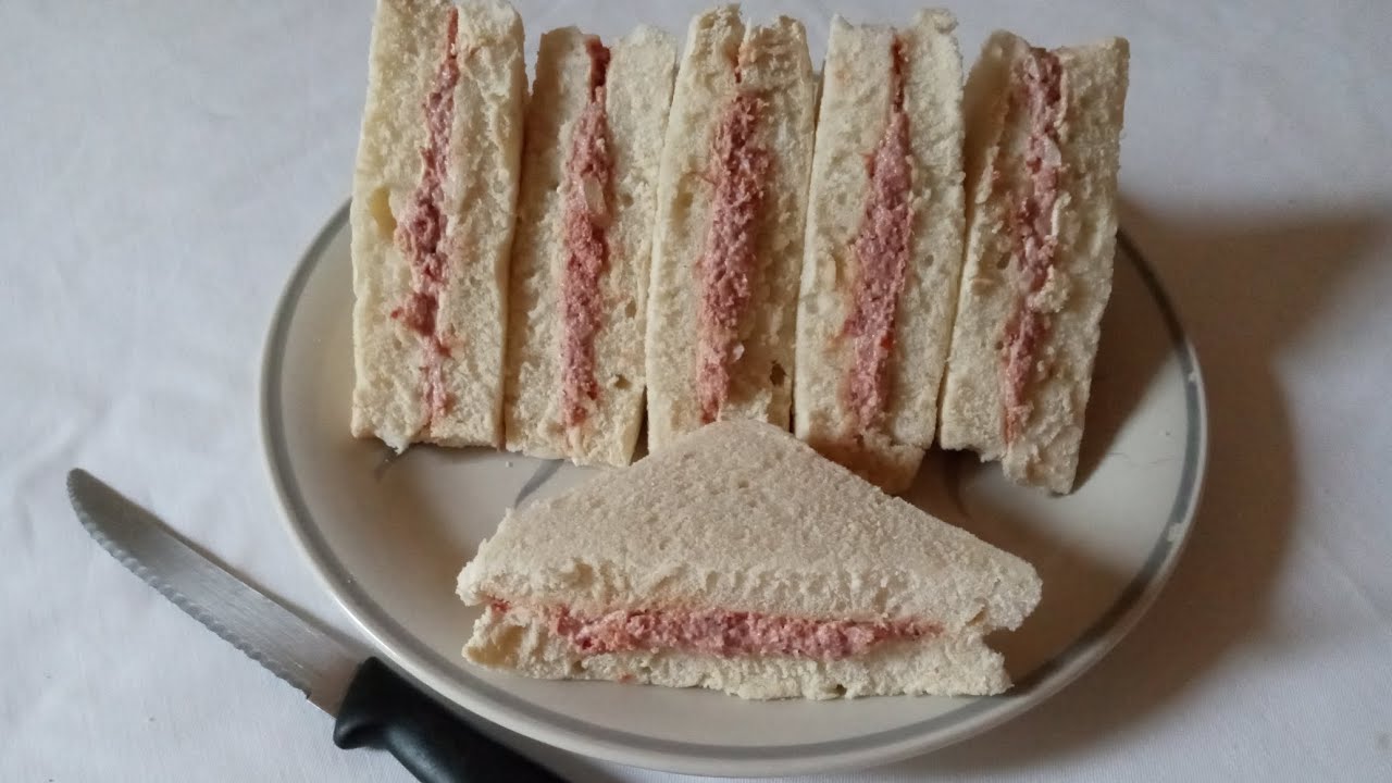 Jamaican Corned Beef Sandwich 2 Ways| Party Sandwiches - YouTube