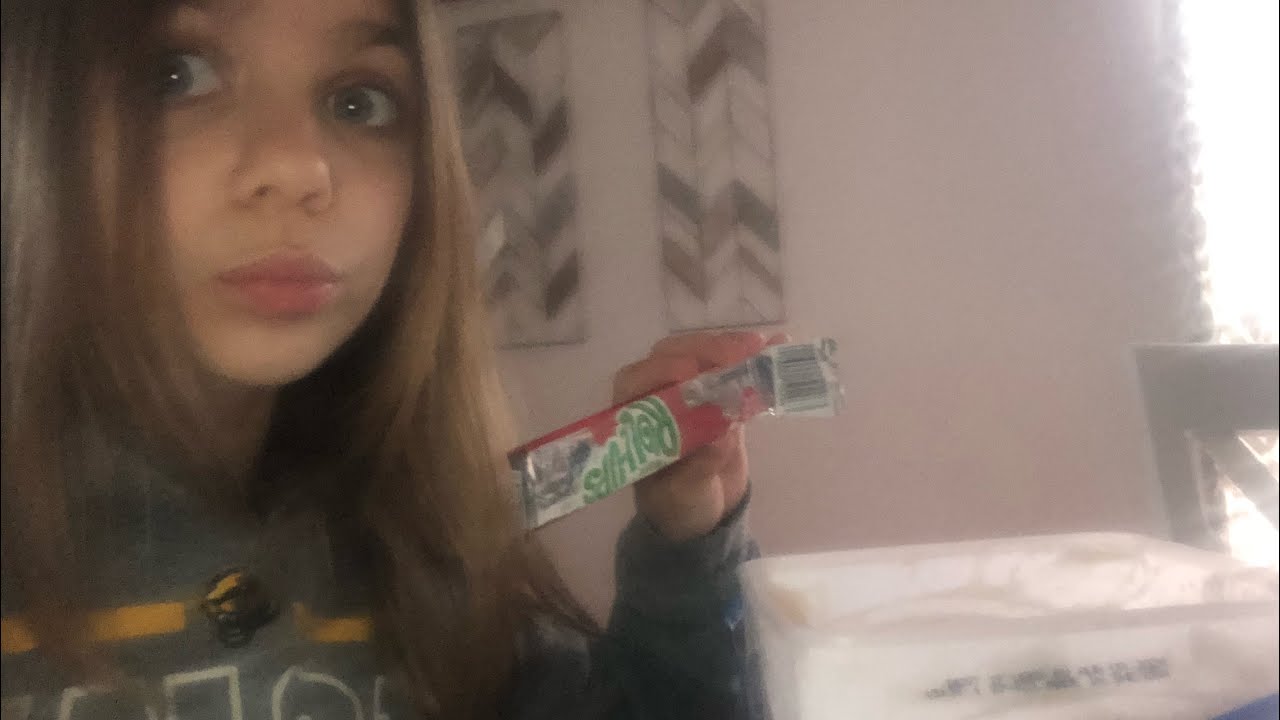 I Tried The Fruit Roll Up With Ice Cream Trend Youtube