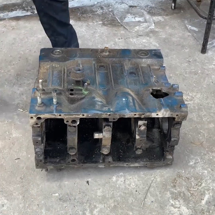 Incredibly Rebuilt a Broken Engine Block Using waste Engine Block's ...