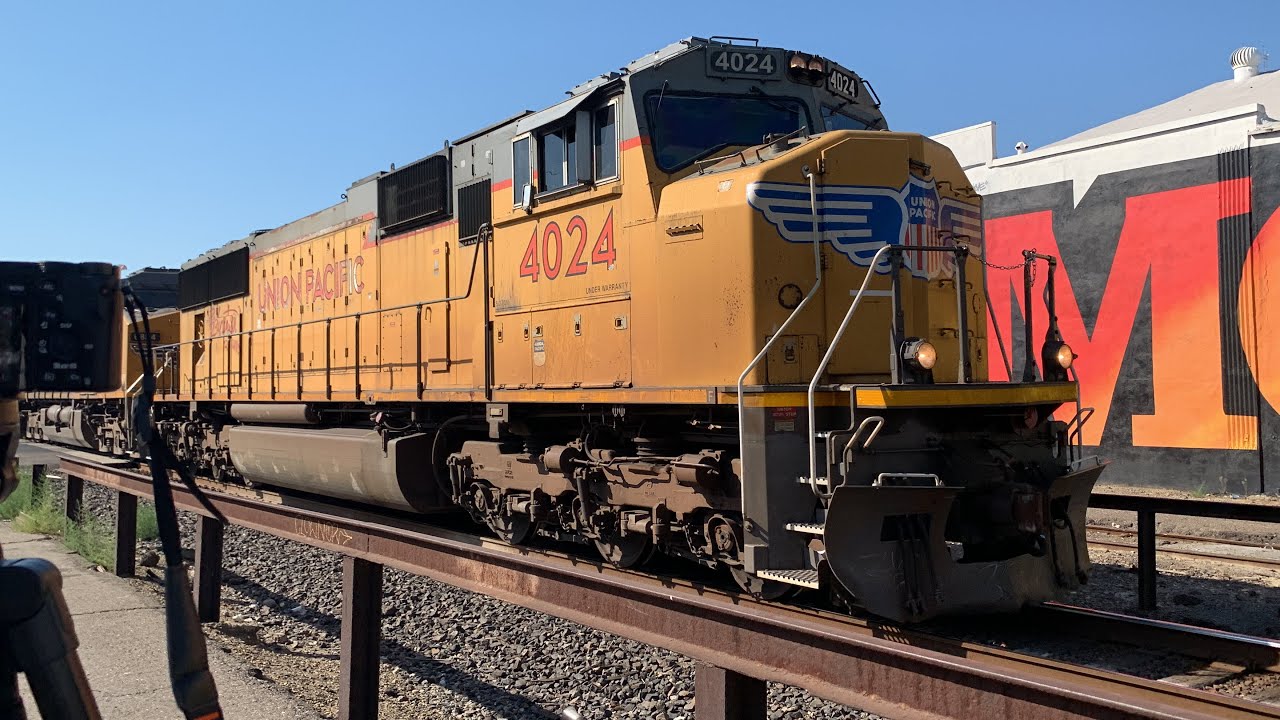 Rare Union Pacific SD70M with a K5lla Leads an Intermedeol (7/20/24 ...