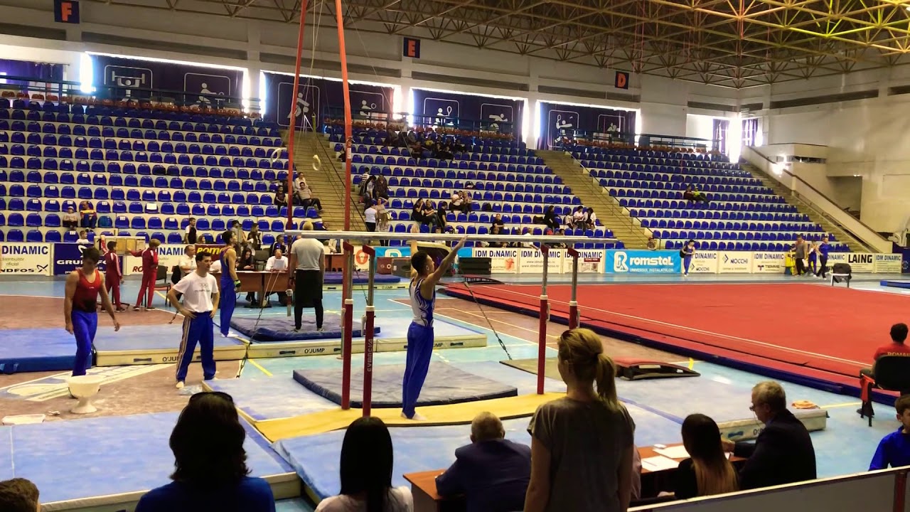 Gavrilă Eduard - Gimnastică Paralele 2018 - YouTube