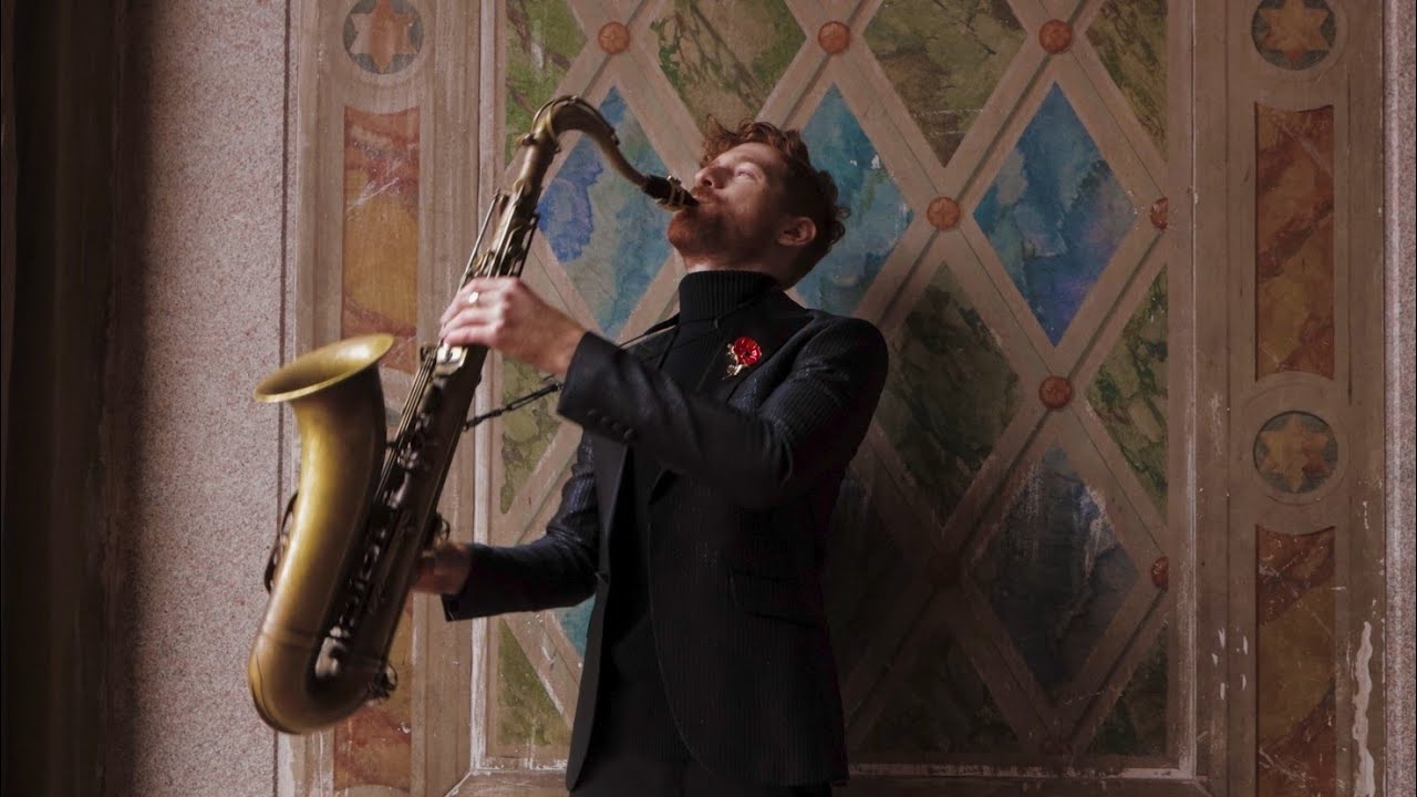 Criminel - KAI (Richard Cavé) // Sax Cover 2020 - YouTube Music