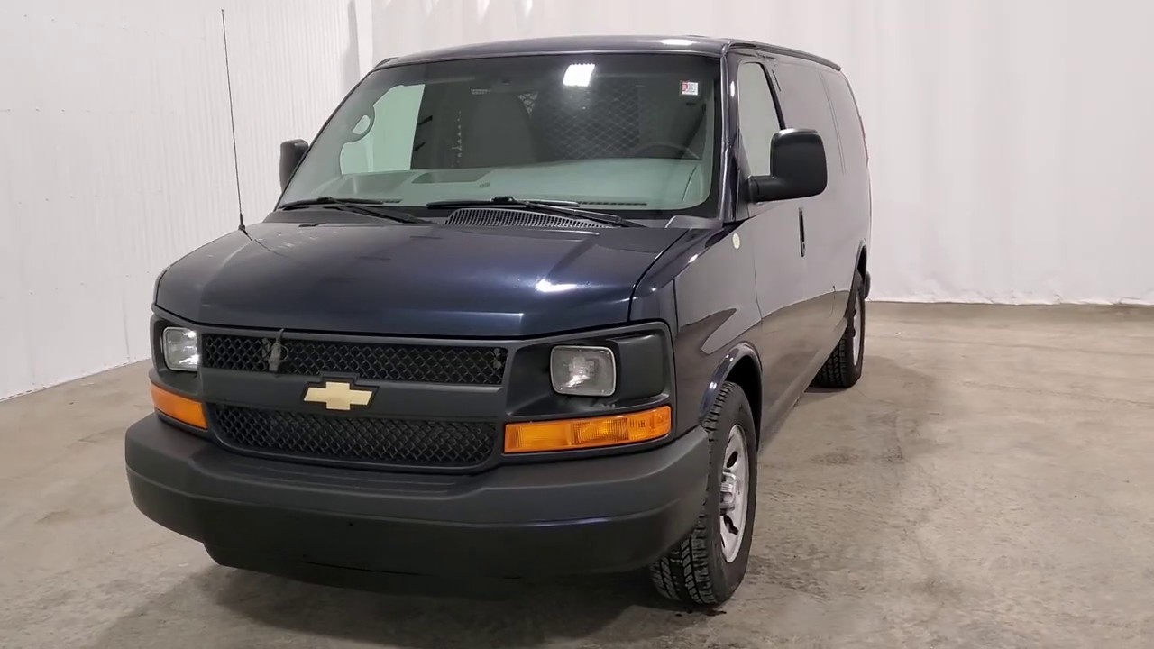 2014 CHEVROLET EXPRESS 1500 AWD CARGO VAN. 262676 KMS, 5.3L V8, 4 SPEED ...