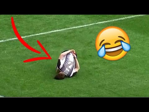 Funniest Football Moments #1: Weird, Bizarre, Fails, Strange - YouTube