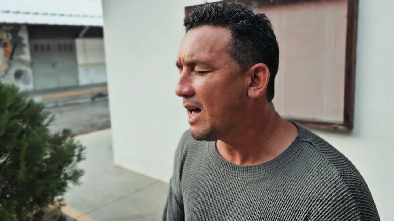 Sin Cuestionar (Video Oficial) Alex Rivas - YouTube