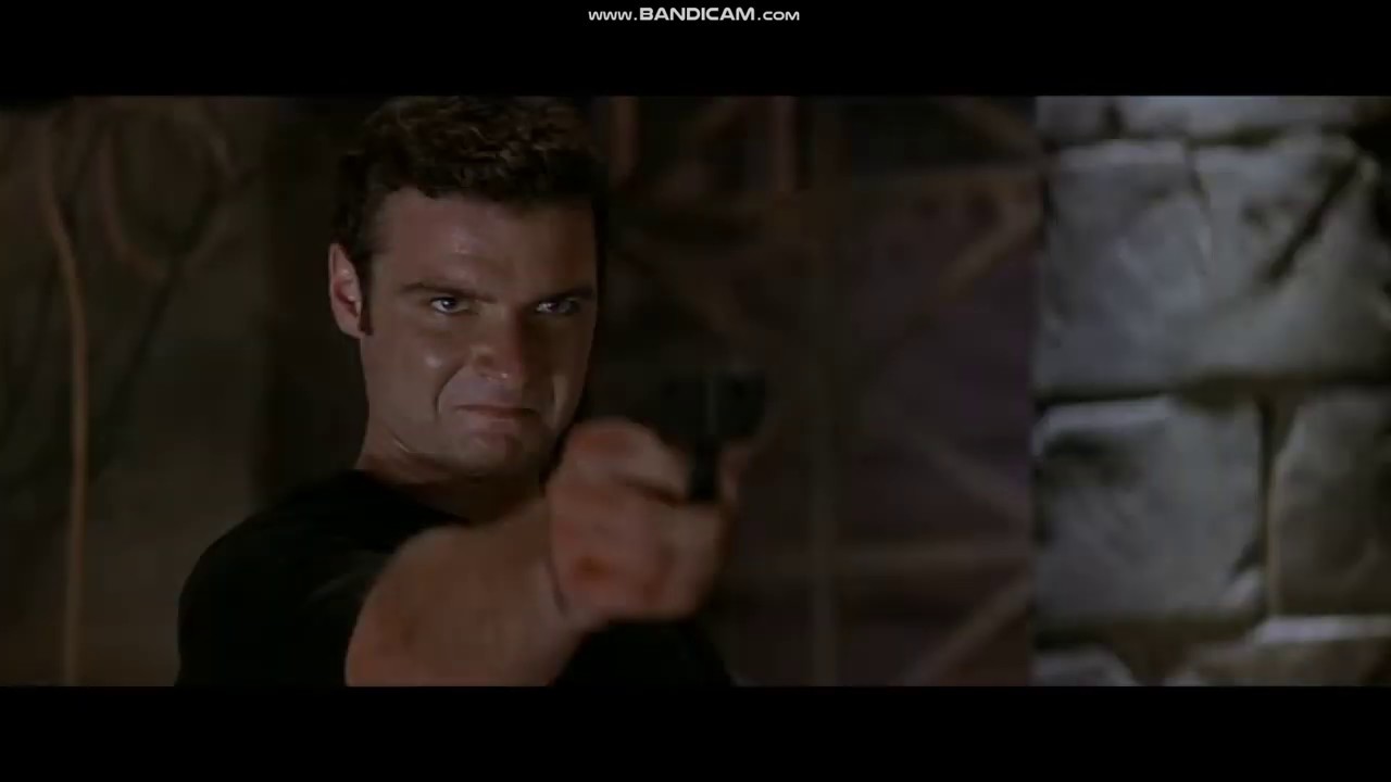 Scream 2 (1997) : Debbie Salt's death - YouTube