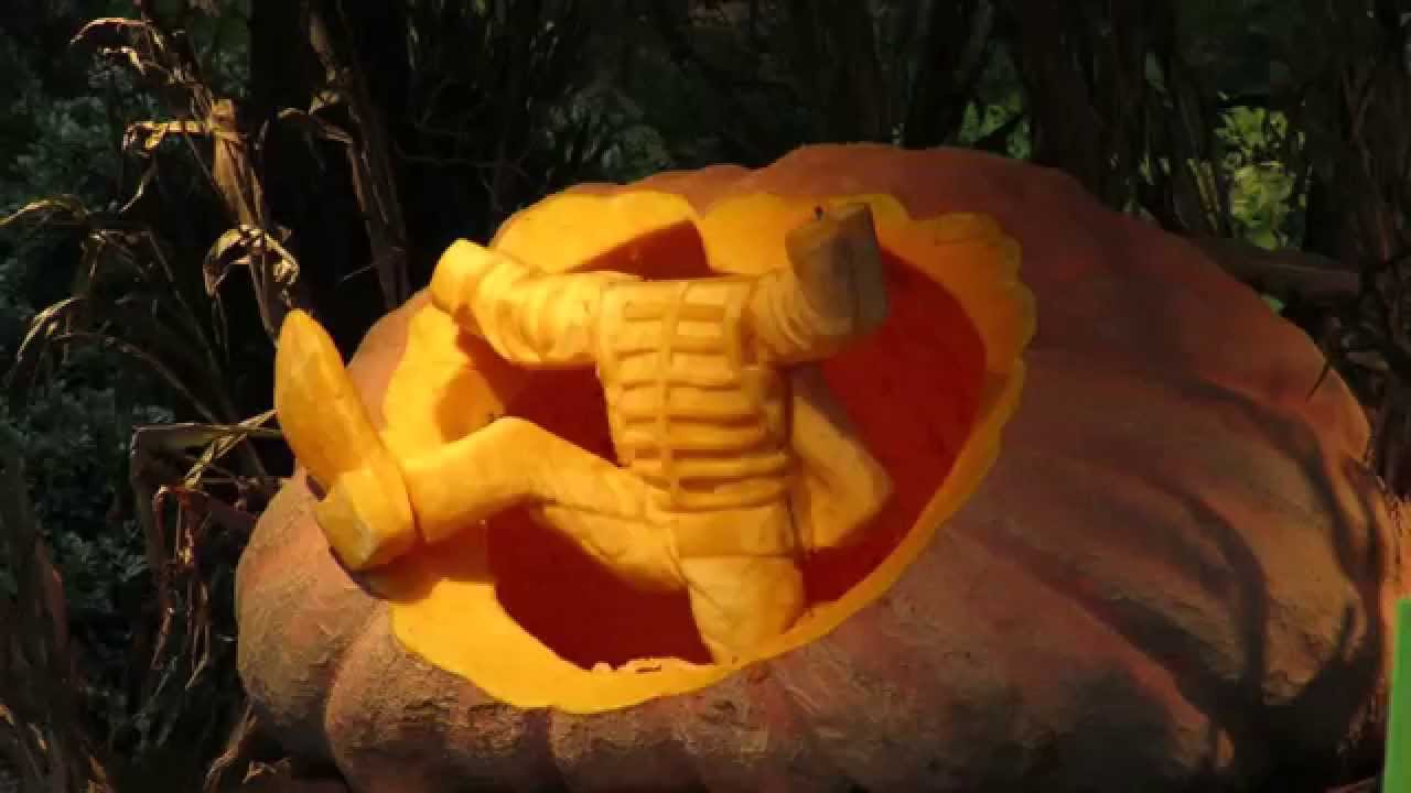 Villafane Studios at the NY Botanical Garden 2015 - YouTube