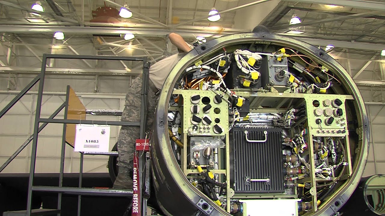 U2 up close disassembled for maintenance - YouTube