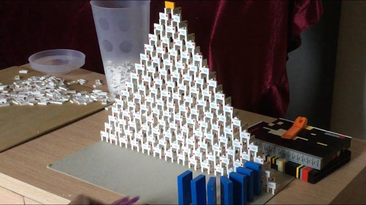 World record mini 2D domino pyramid - YouTube