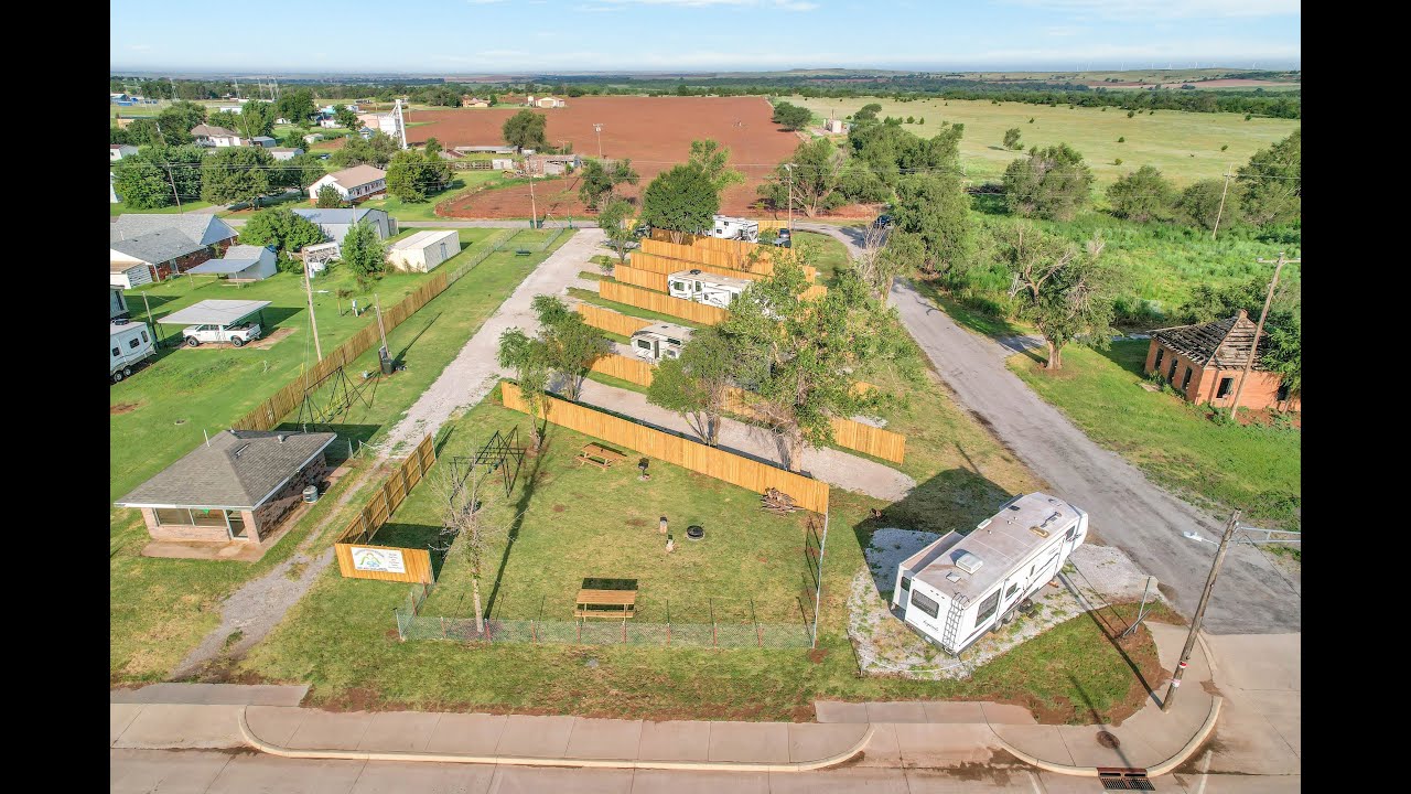 421 N Broadway St Taloga - YouTube