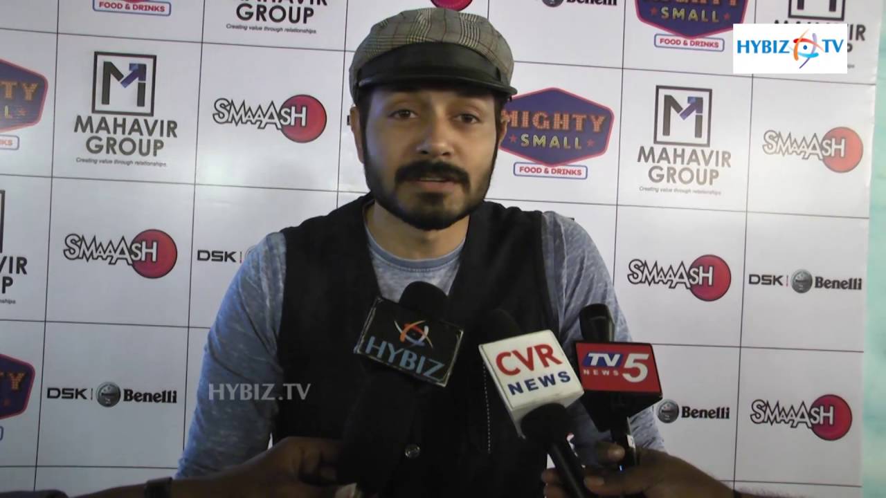 bigg boss telugu season 2 Kaushal Manda actor at Smaash Inorbit Mall ...