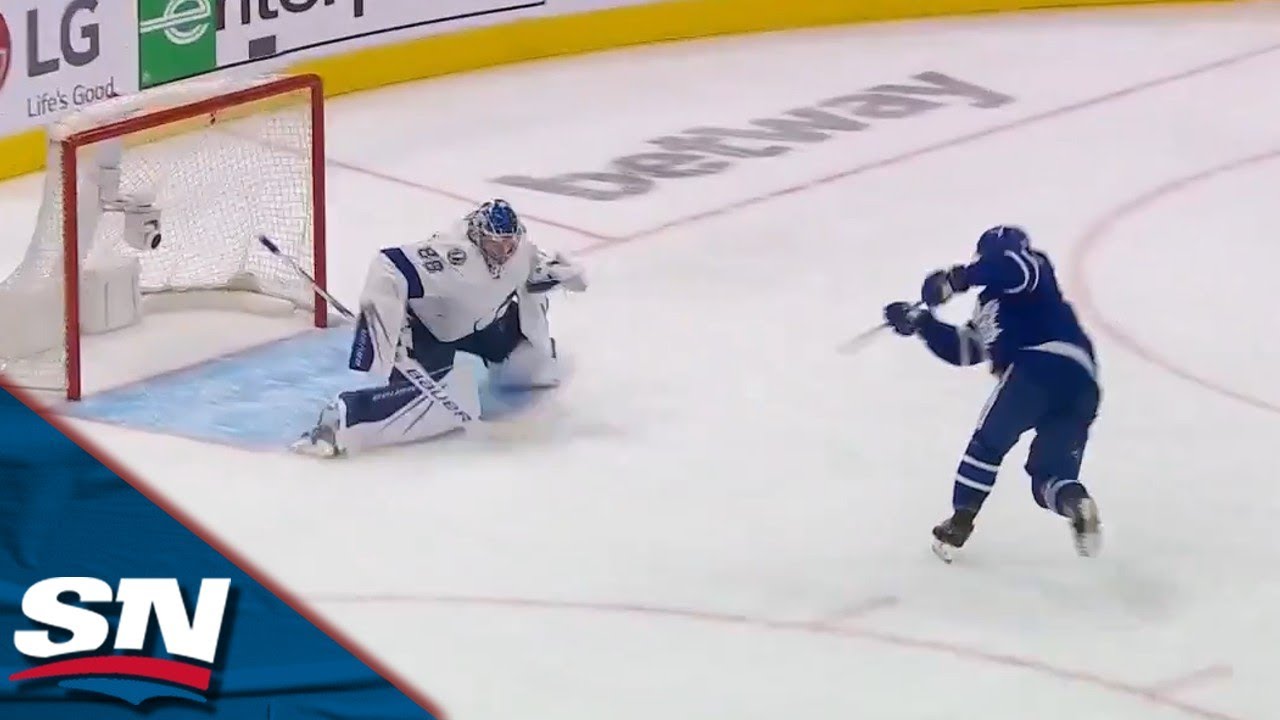 Lightning's Andrei Vasilevskiy Stands Tall With Massive Breakaway Save ...