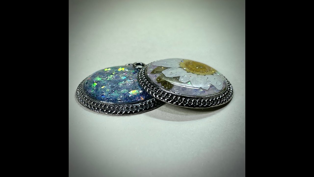 How to Dome Epoxy Resin - YouTube