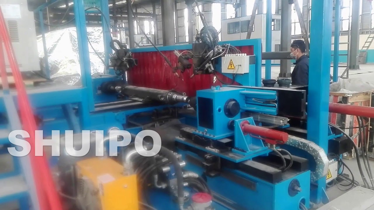 Axle base plate automatic welding machine - YouTube