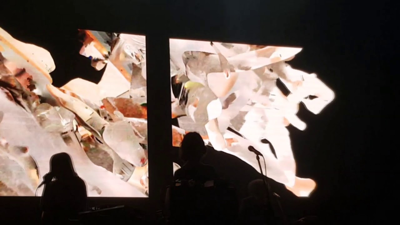 Ladytron - Runaway Live Plaza Condesa 27/02/19 - YouTube