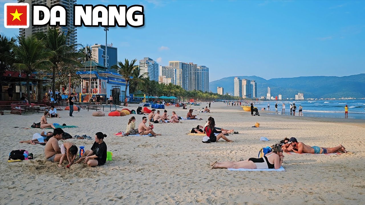 DA NANG VIETNAM My Khe Beach Vibes - Real Beach Atmosphere So Crowded ...