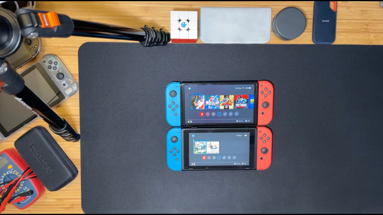 Nintendo Switch OLED vs Standard model - YouTube