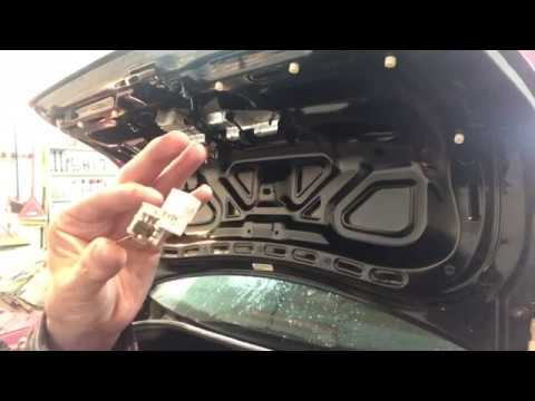 2002 Volkswagen Jetta MK4 Trunk Latch Repair - YouTube