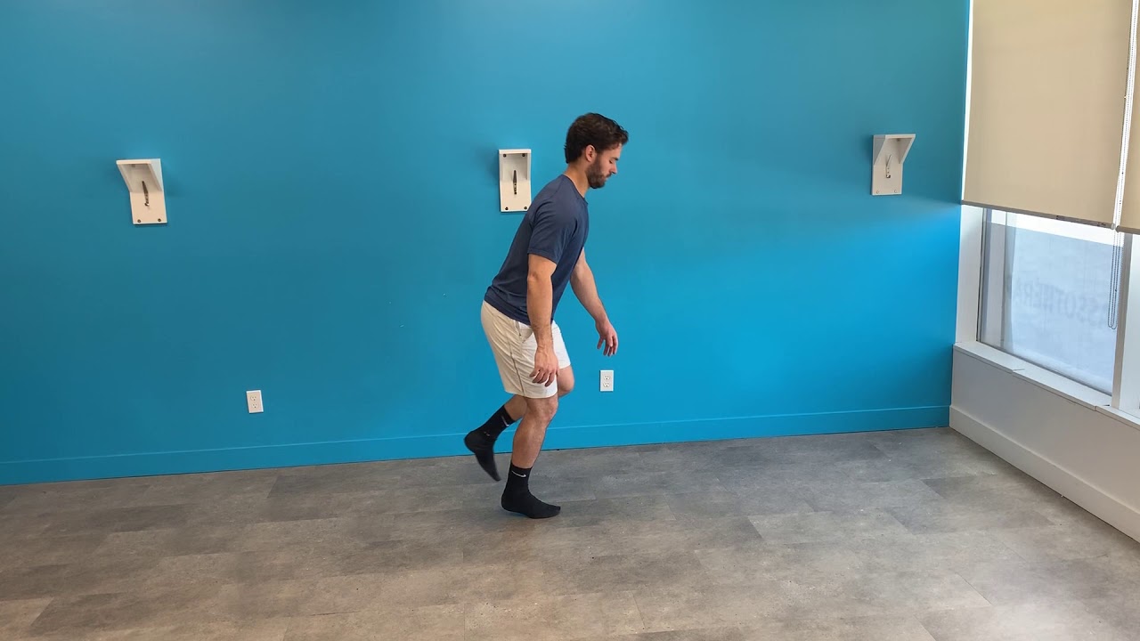 Heel raised one leg RDL - YouTube