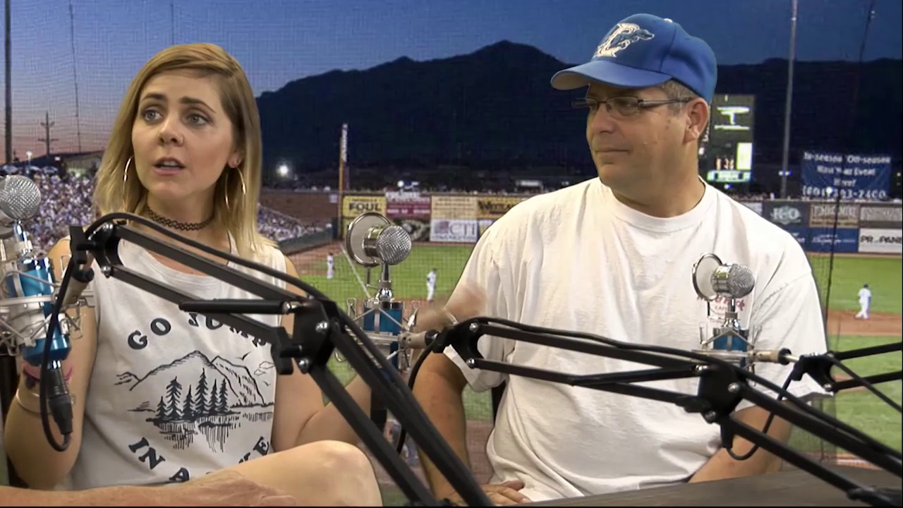 UNTAMED TELEVISION.COM 44 RAPTORS - YouTube