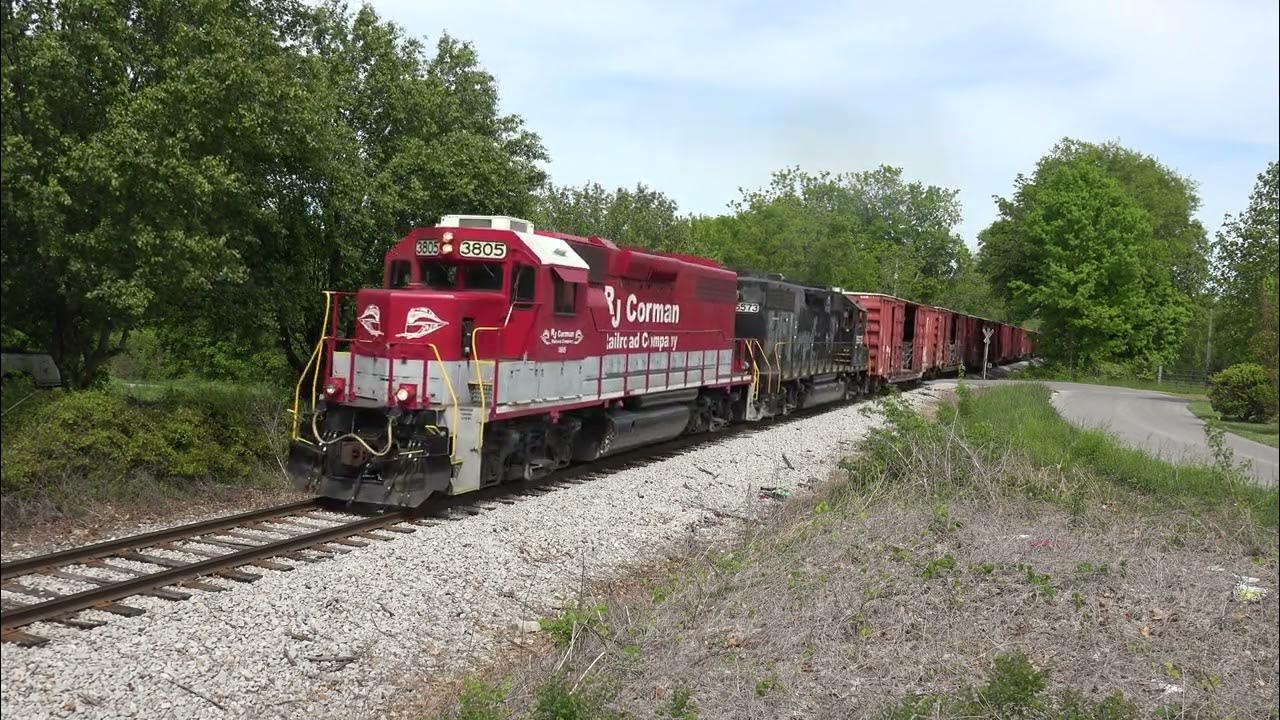 RJCC GP38-2 3805 Leads ML-22 at Auburn, Kentucky - YouTube
