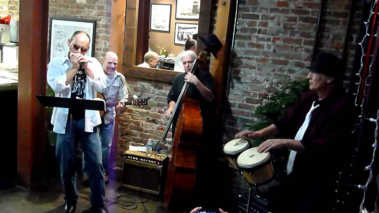 Nick Ciani Itch To Scratch 1-14-12 - YouTube