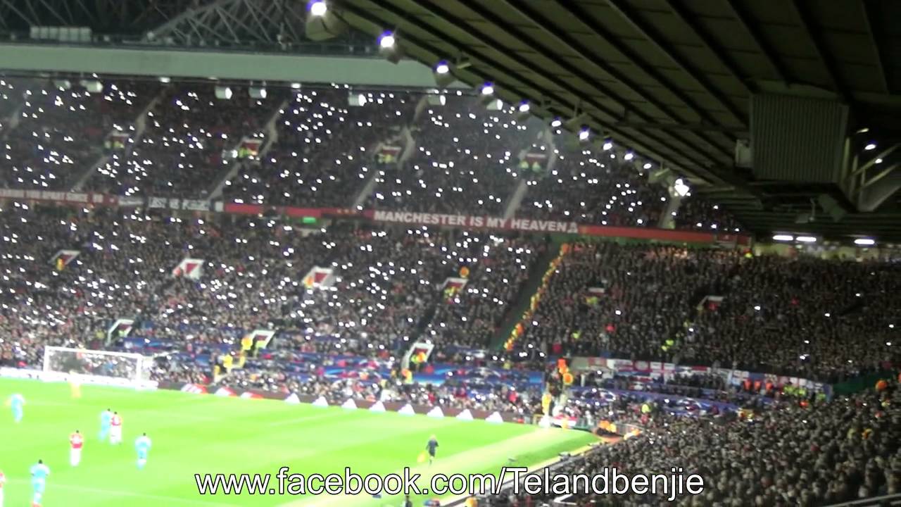Manchester United's Fans Tribute to George Best at Old Trafford, 10 ...