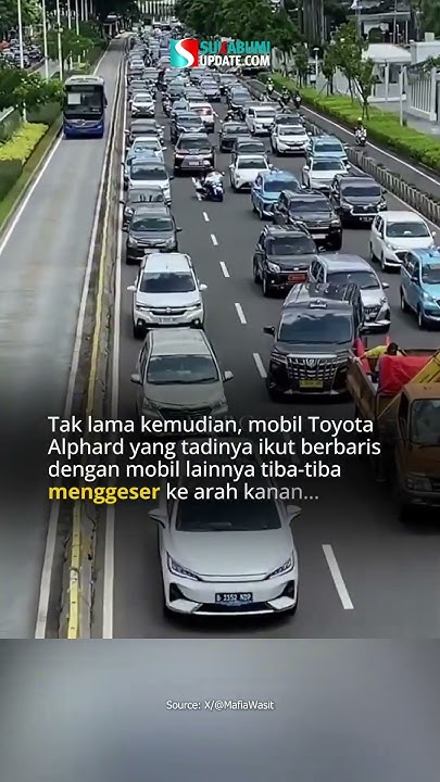 Viral Aksi Patwal Tunjuk Pengendara Alphard Karena Halangi Saat Kawal Mobil Plat R1 36 - YouTube