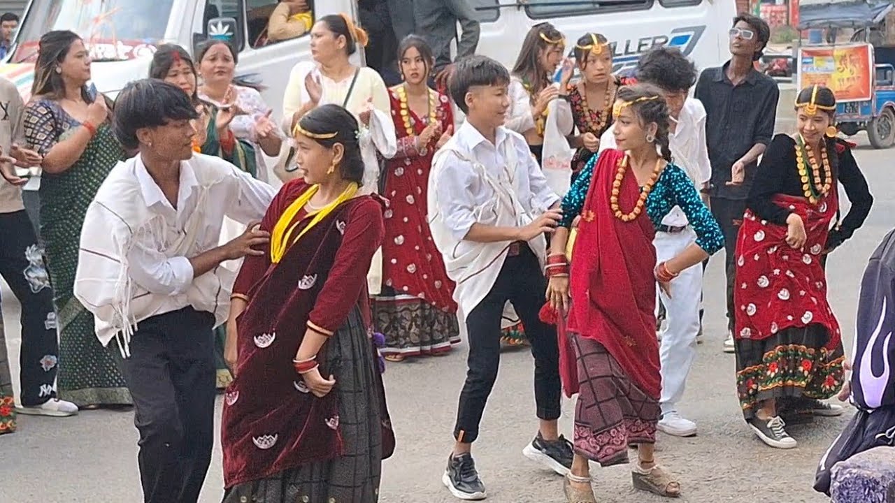 Shisne Himal - Nepalgunj Deusi Bhailo Dance 2080 - YouTube