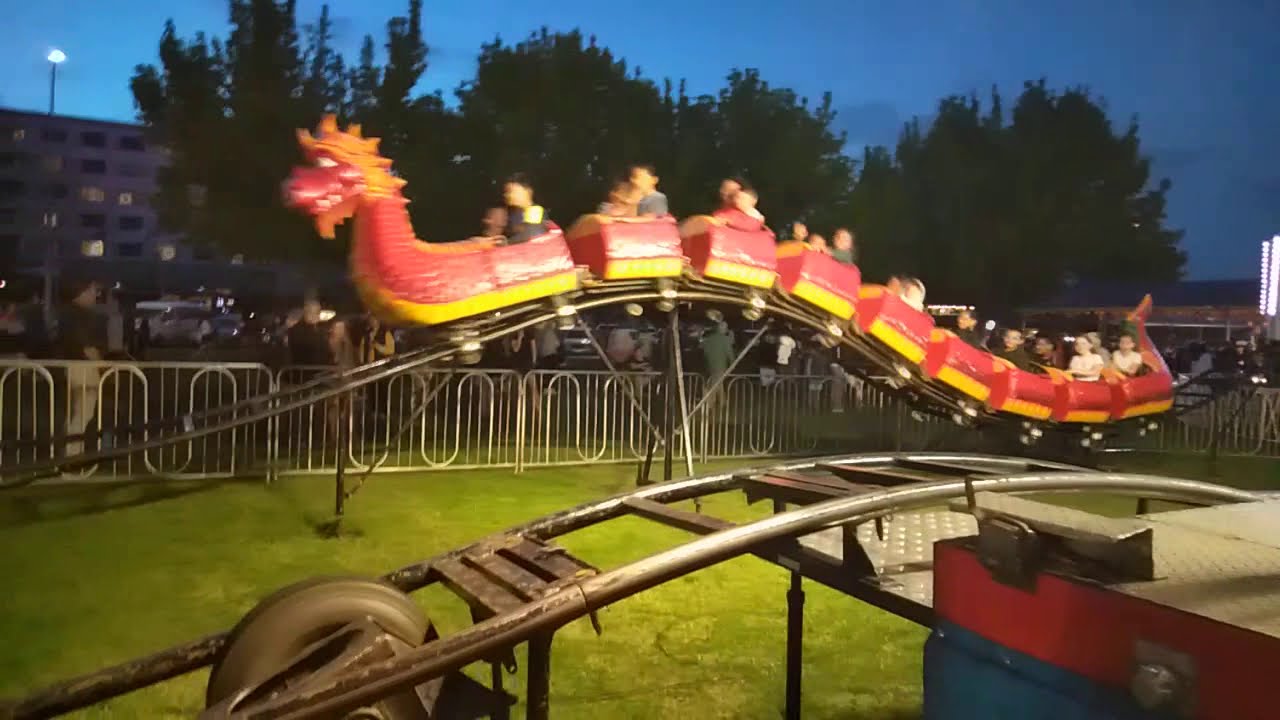 4years old Dragon rides first time, happy kids - YouTube