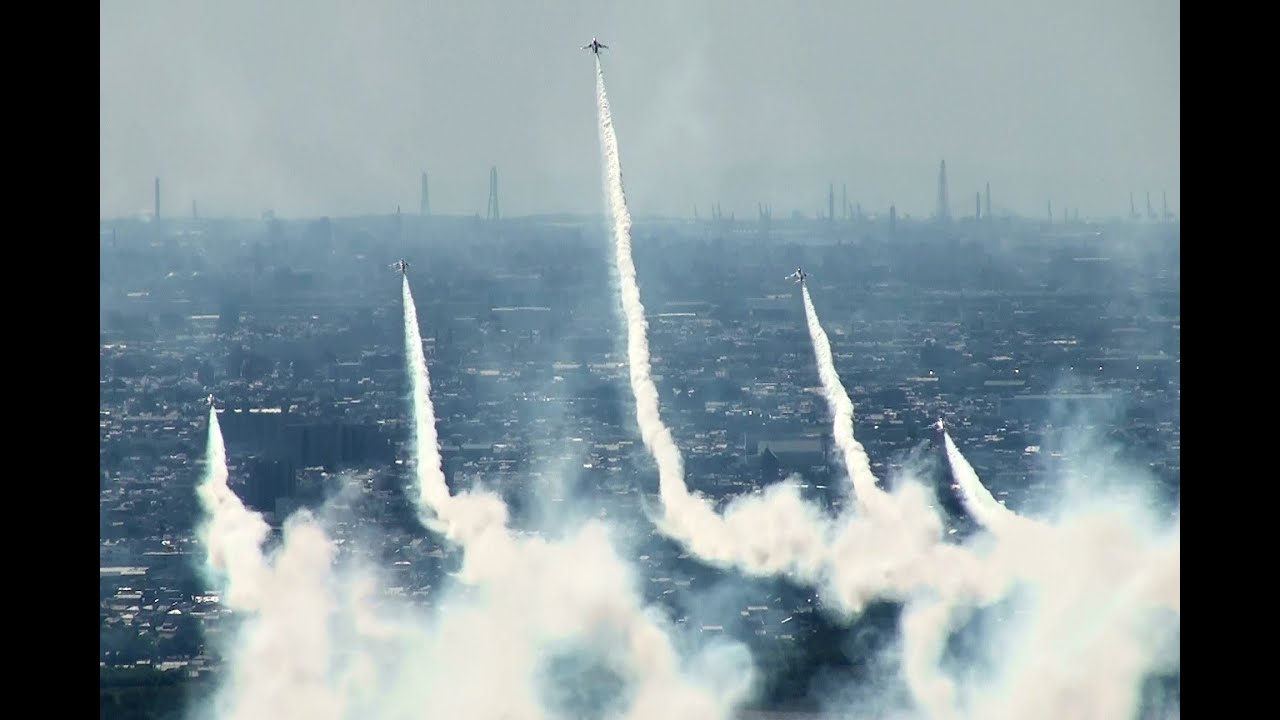 ブルーインパルス ワイド トゥ デルタループ JASDF Blue Impulse "Wide to Delta Loop" - YouTube