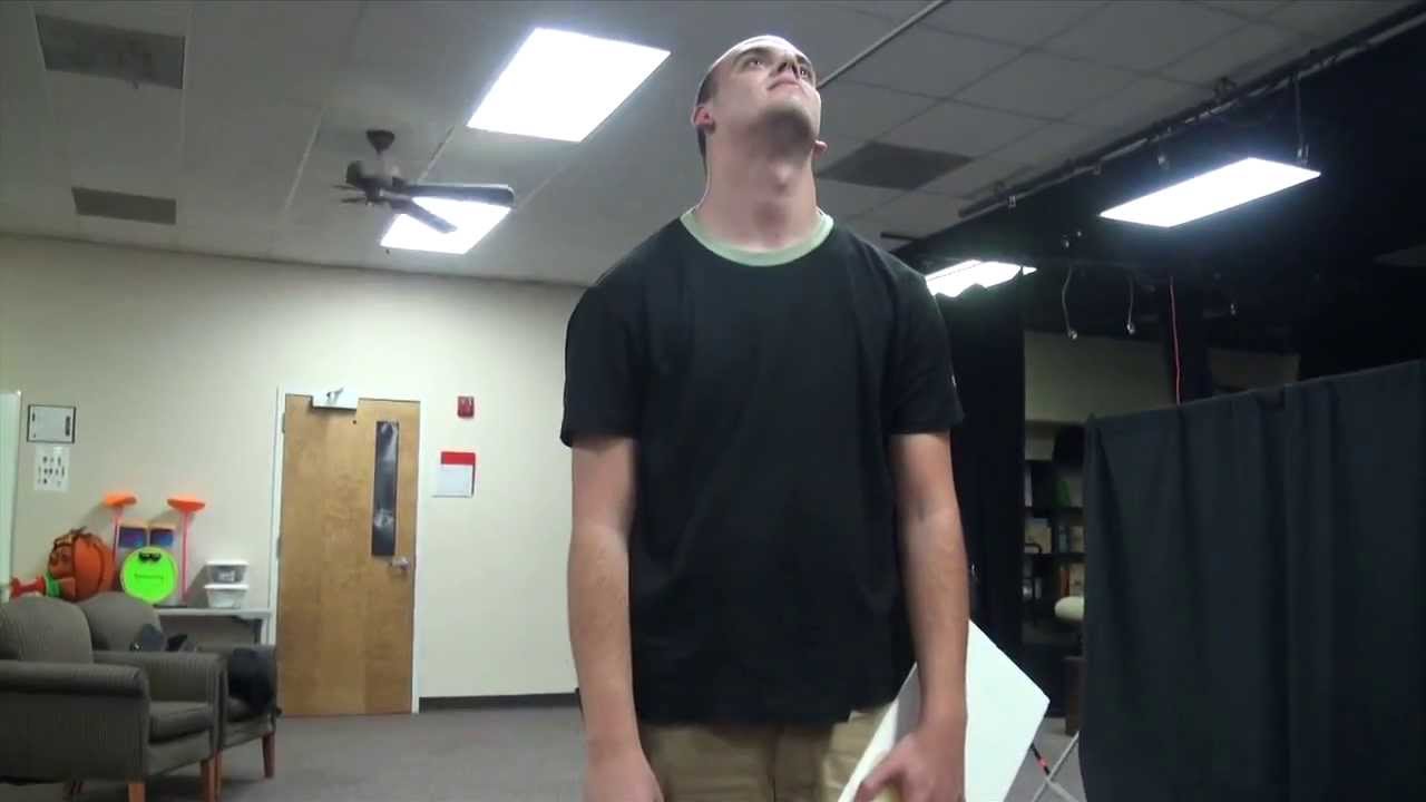 Puppets 101: Signs - YouTube