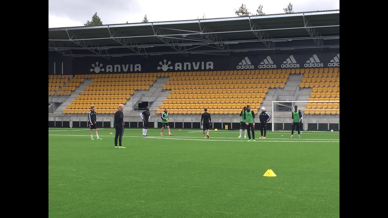 SJK TV - SJK:n ekat treenit OmaSp Stadionilla - YouTube