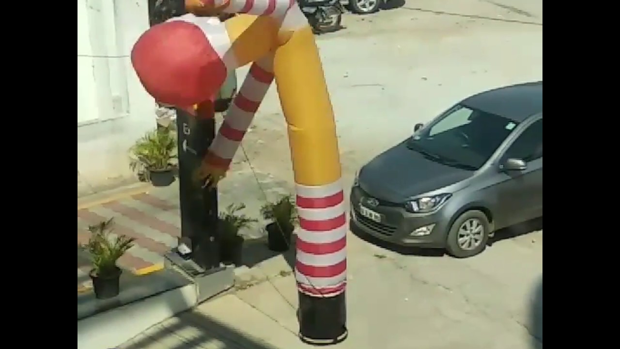Ronald McDonald dance - YouTube