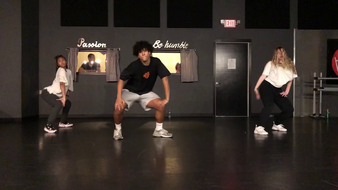 Beyoncé - "Kitty Kat" | Romeil Johnson Choreography - YouTube