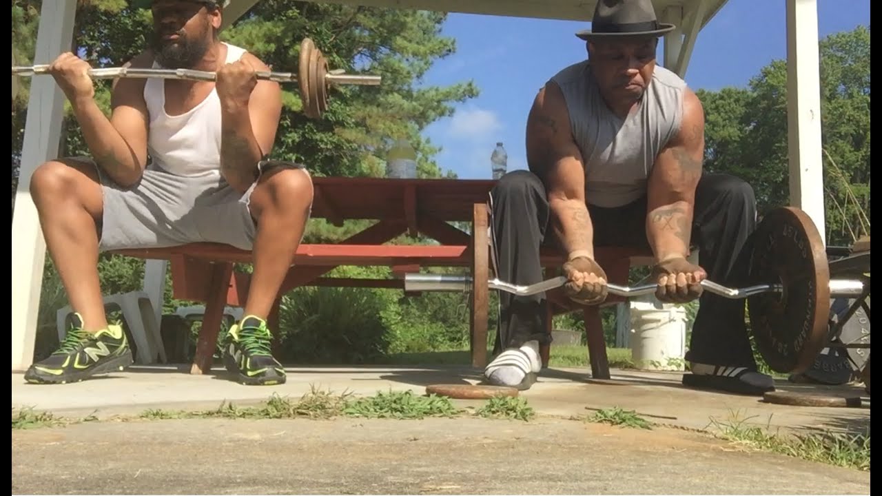 SEATED CURLS & STRICT COMPETITION CURLS - YouTube