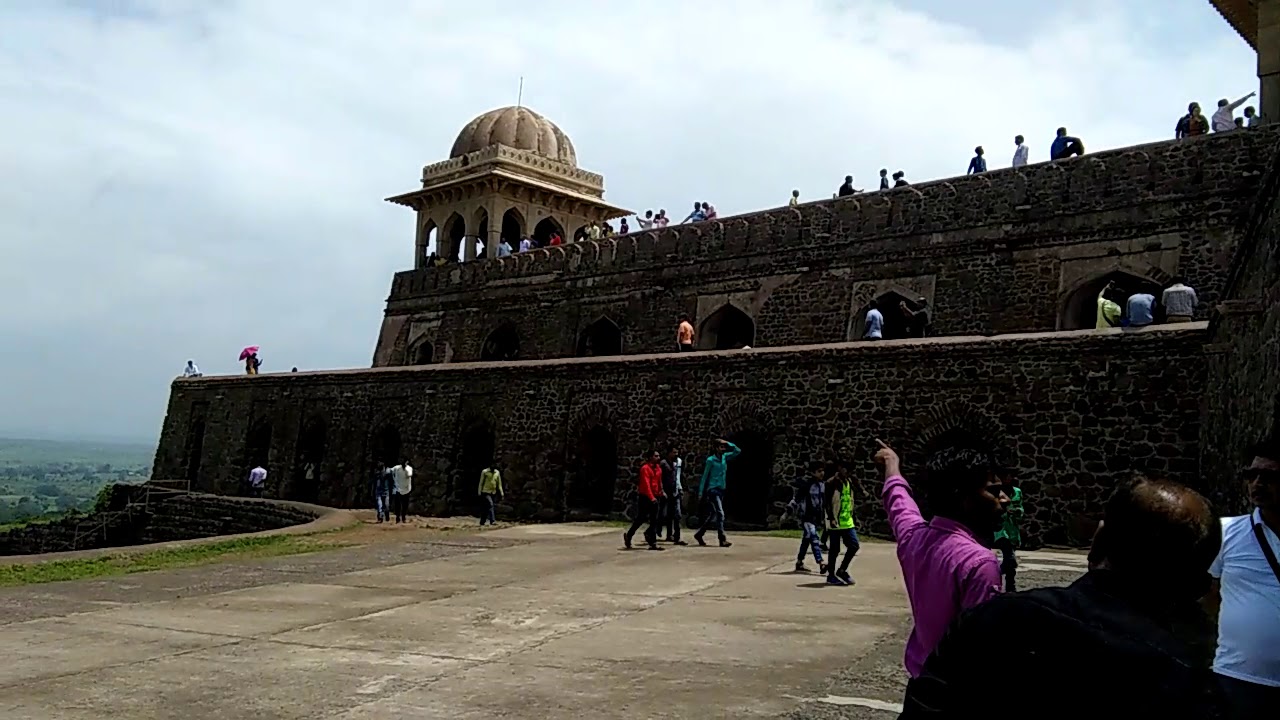 Mandu fort - YouTube