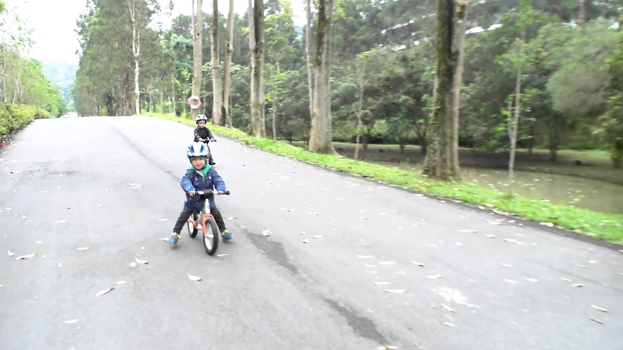 push bike racing... - YouTube