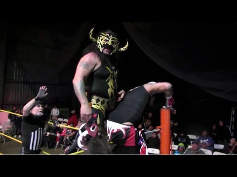 Psicosis vs Psicosis, mano a mano en Lucha Libre Tijuanense - YouTube