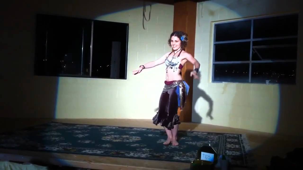 Sarah Kate Moore at La Monita - YouTube