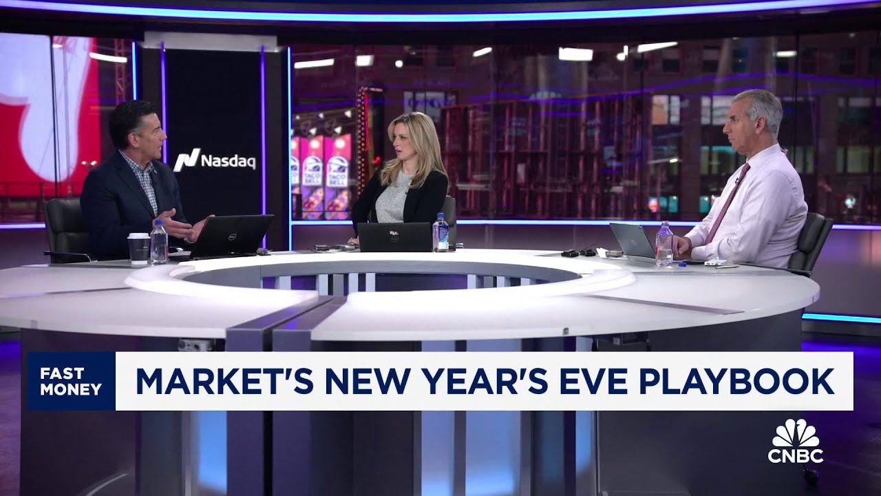 'Fast Money' traders look back at the market's historic year - YouTube
