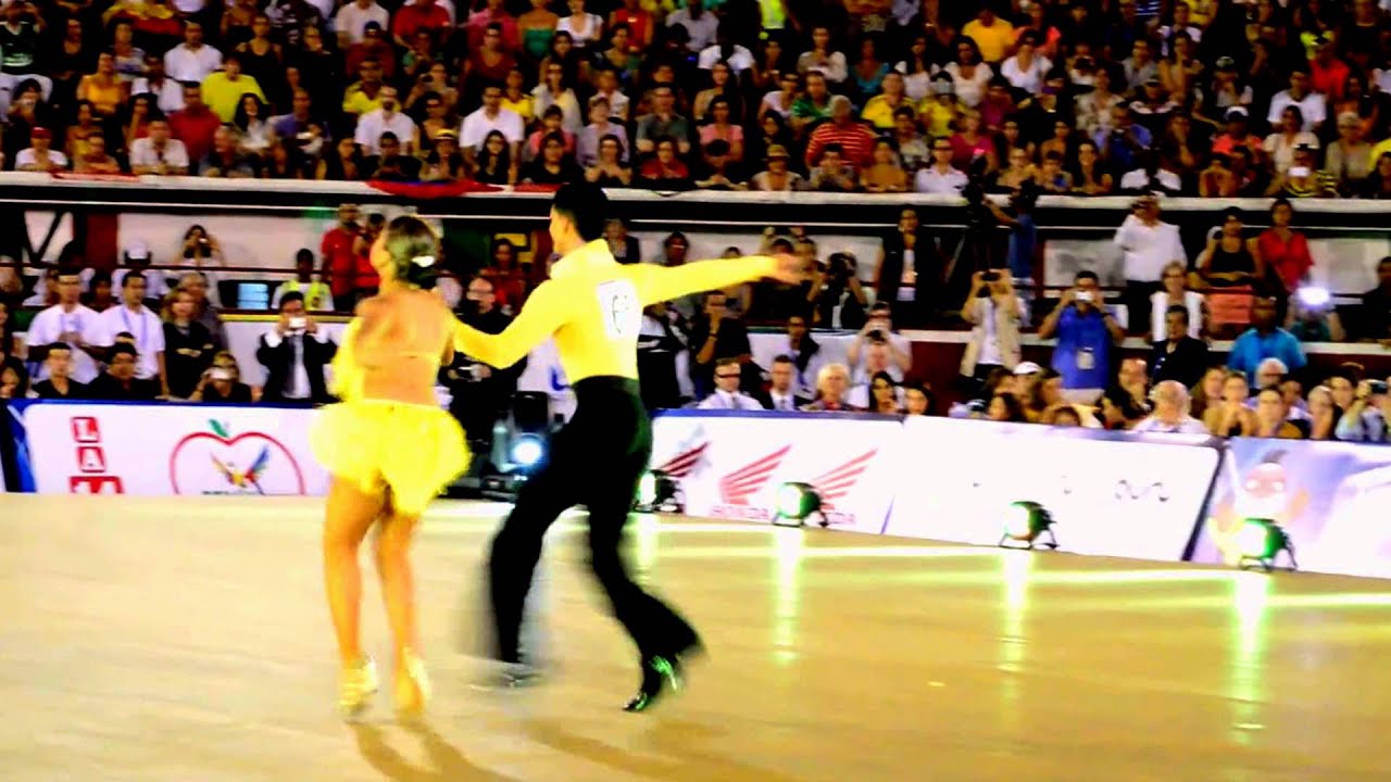 World Champions Colombia salsa sport couple Final Round - YouTube