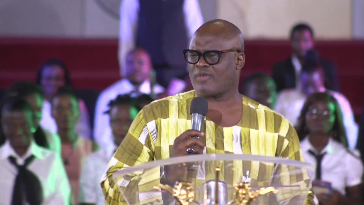 CHARLES OKAFOR attends service at IDAHOSA'S CHURCH - YouTube