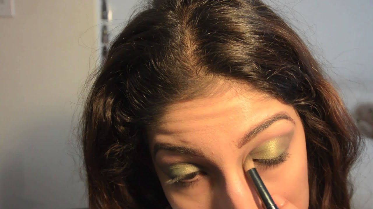 Poison Ivy - Green Eye Makeup Tutorial - YouTube